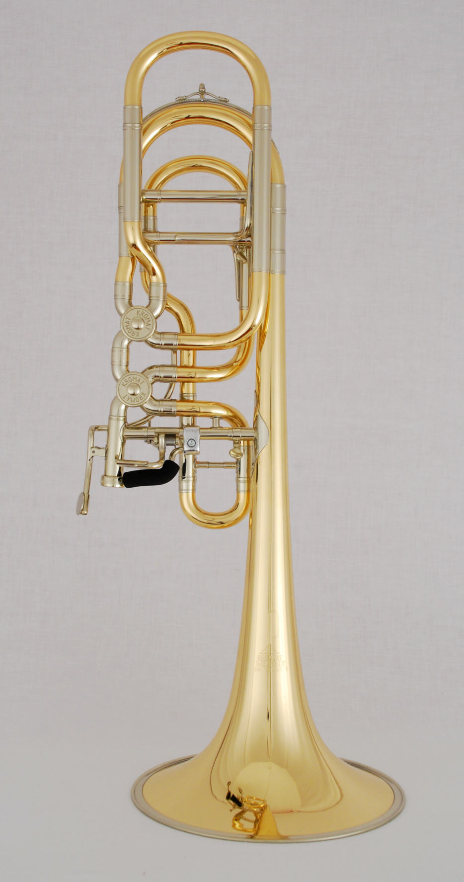 E-bass trombone with F- and D/Db-attachment, rotary valves